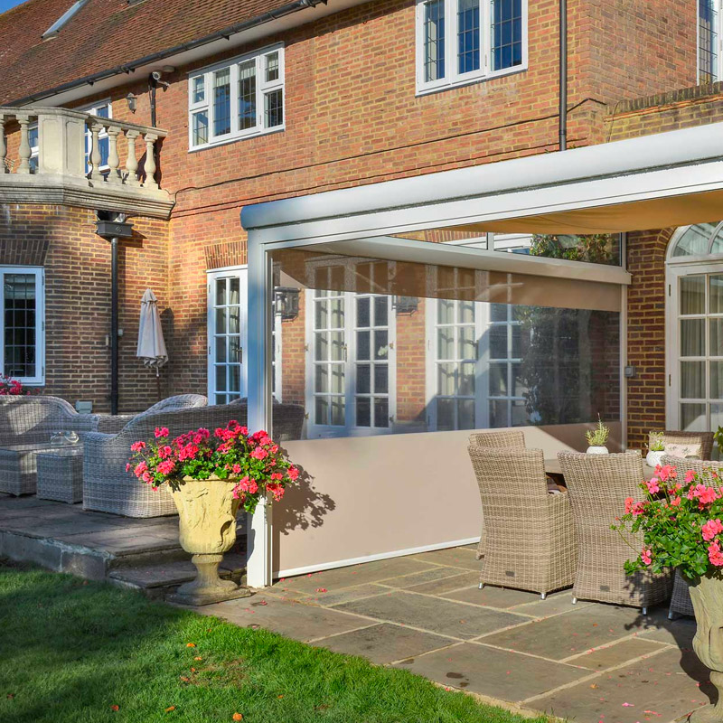 Zip Screens – Space Shading